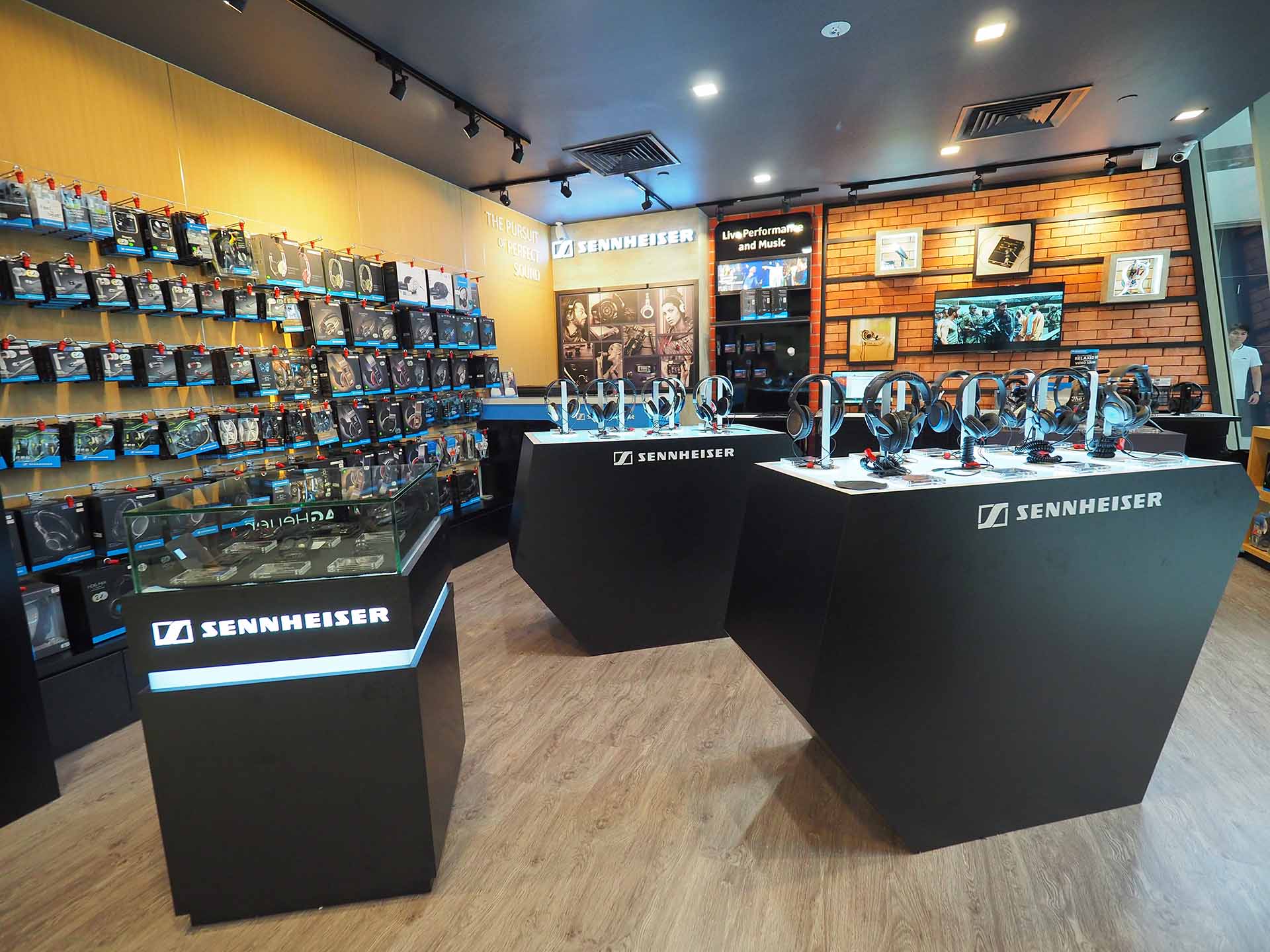 Sennheiser Brand Store Grand Opening