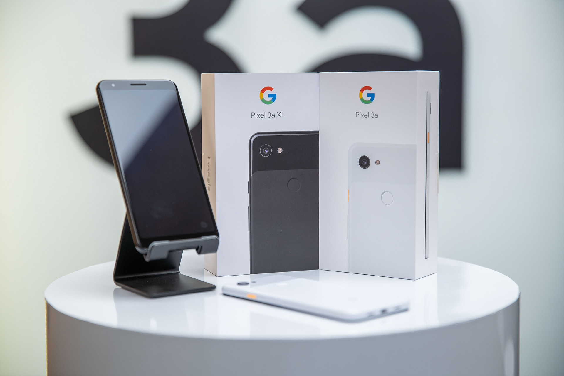 The more affordable Google Pixel 3a is now available from SGD$659