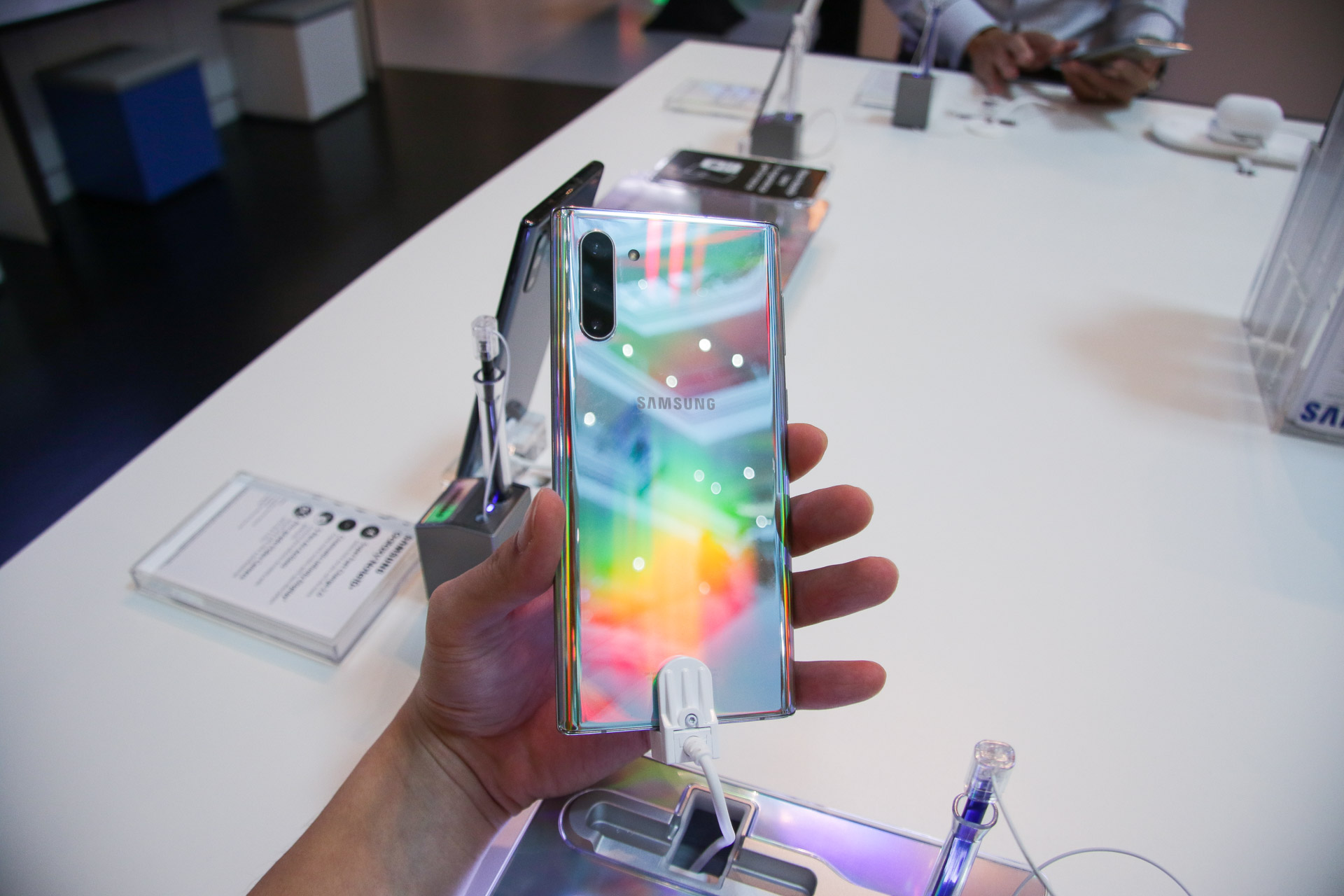 2 things that are now missing in the new Galaxy Note10